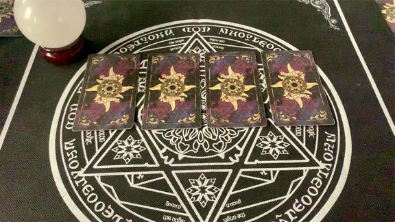 卡其星运塔罗牌:感情破裂,久久不能放下,一张塔罗牌教你挽回