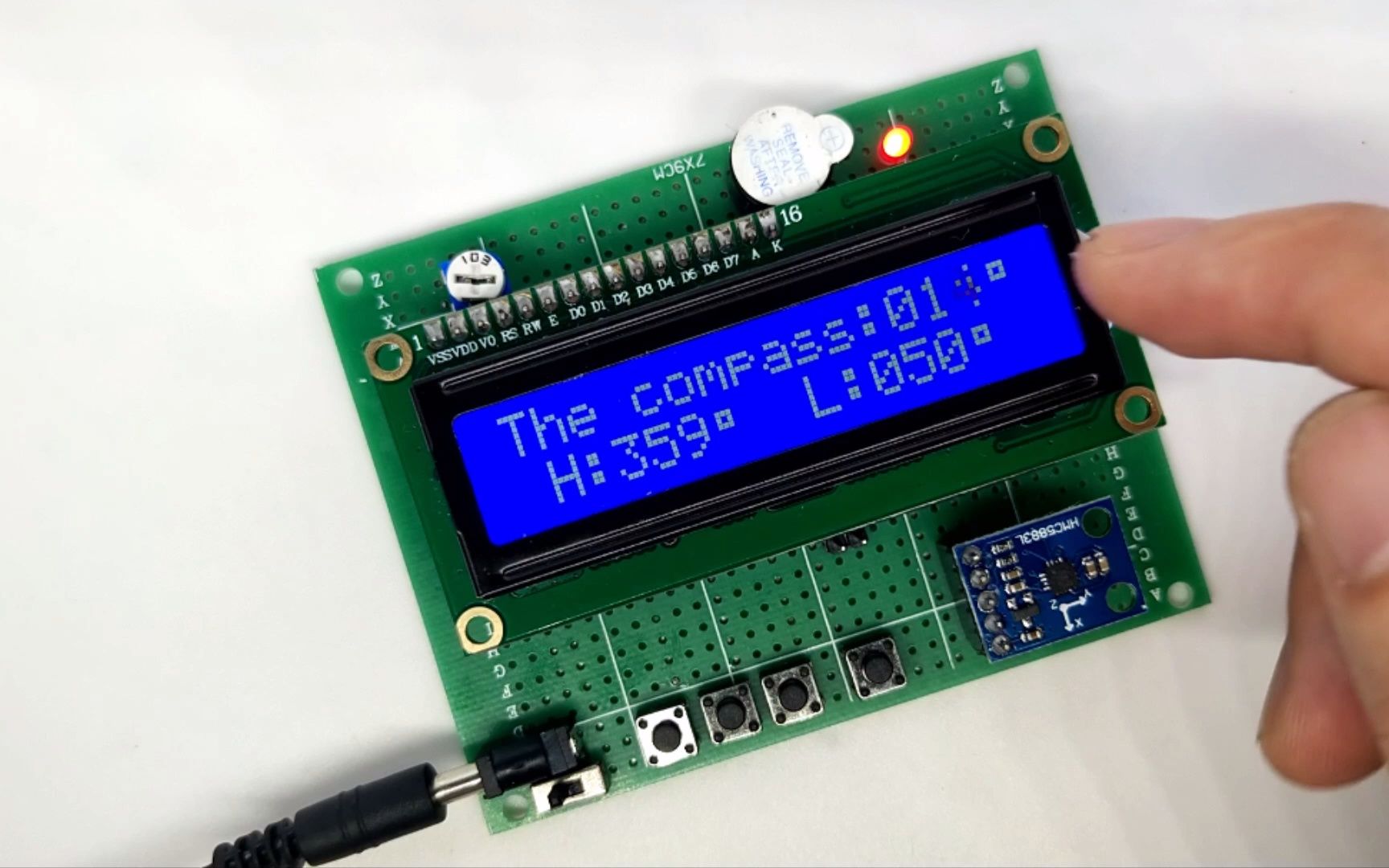 054A基于51单片机指南针(LCD1602)(薇X:xcdzsj)