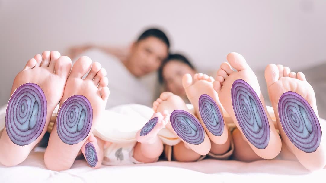 脚上绑洋葱,能治疗感冒,发烧,牙痛以及膀胱感染等?