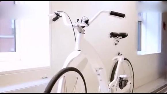 1秒折叠,快如闪电,要1万大洋这自行车贵吗?