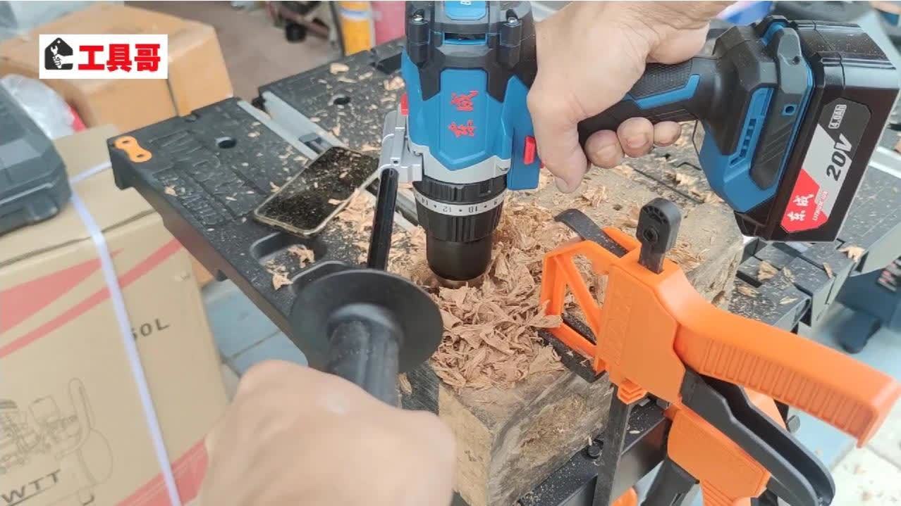 用东成03-13带冲击锂电钻开孔53毫米测试一下,有什么缺点和优点