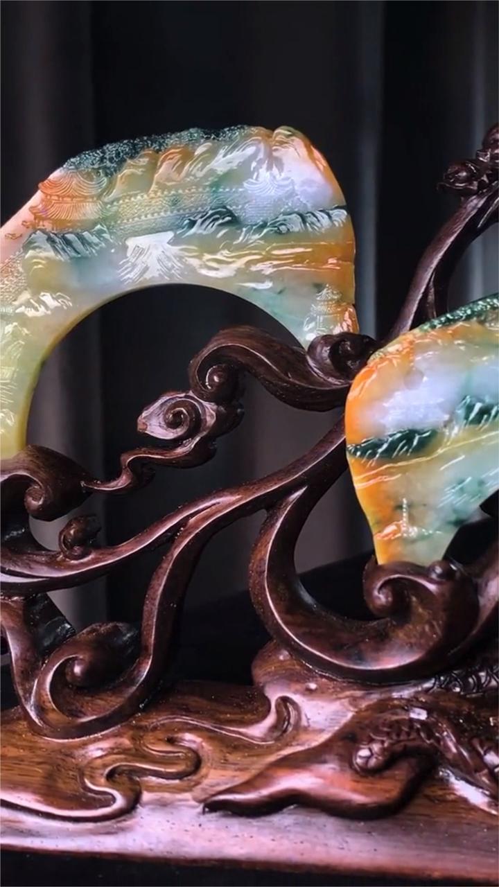 翡翠边角料雕刻的摆件 大家觉得好看吗!