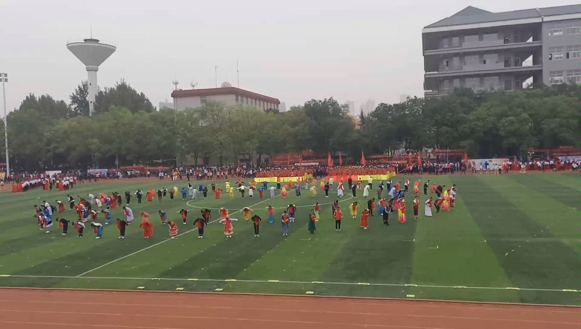 华北电力大学51届运动会少数民族开场舞