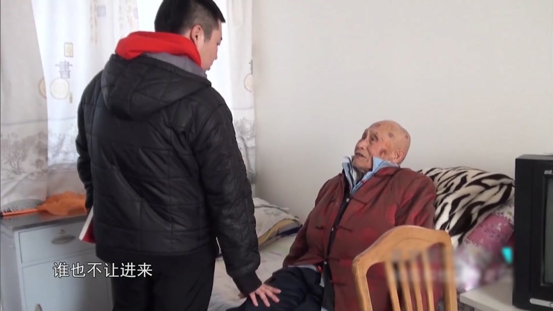 19岁小伙负债200万开养老院,一个月伙食费300,6年没涨价