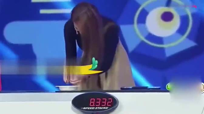 让你见识速叠杯世界吉尼斯记录保持者的神技