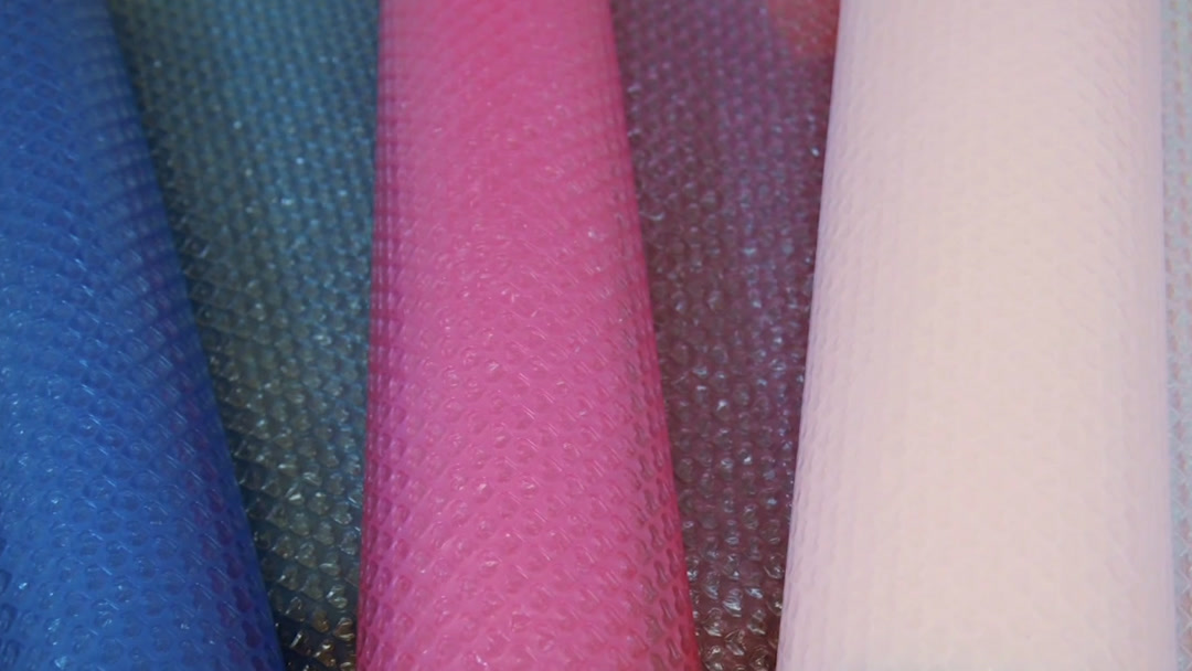 快递中的气泡膜是用针管充气吗?知道原因后我开始肆无忌惮的捏了