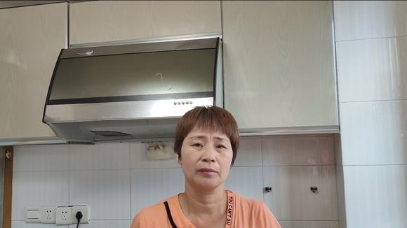 芦根茅根煲水效果厉害,具有清热生津,利尿排脓,我家经常煲来喝