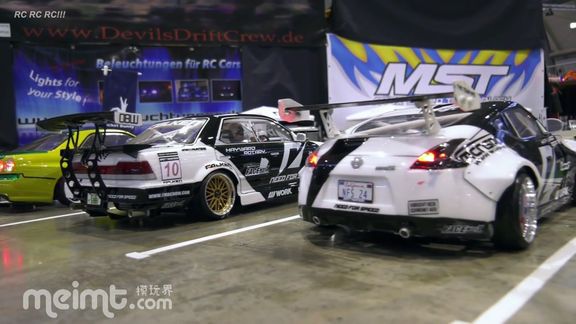 RC 遥控模型漂移车真实的战斗!