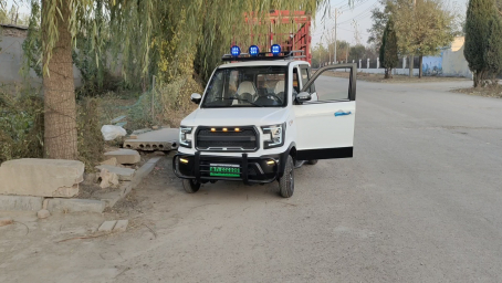 经济实用的一款老年代步车。看看都有什么配置。