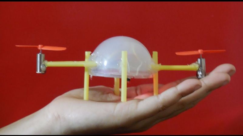 如何制作一个飞机,四只螺旋桨,可以飞起来!