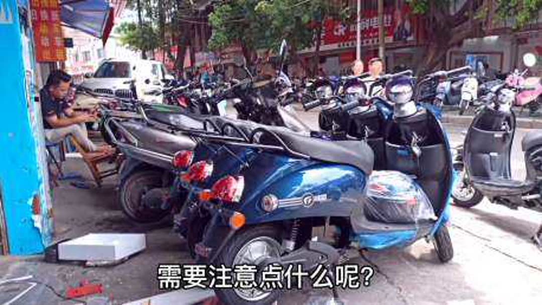 实拍广西柳州电动车一条街,都是这样的车,价格不是很贵能买吗?