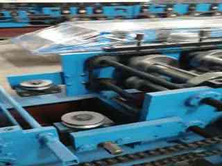 电脑换型C型钢设备