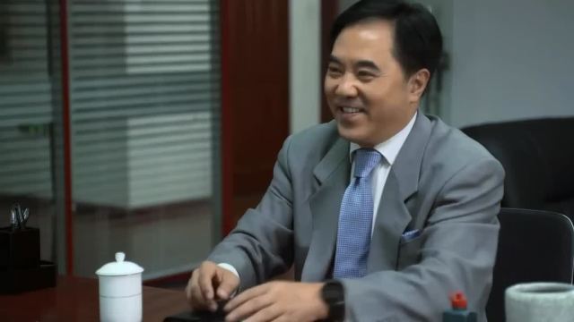 老男人收到神秘邮件,打开竟是娇妻不堪往事,孩子果然不是他的