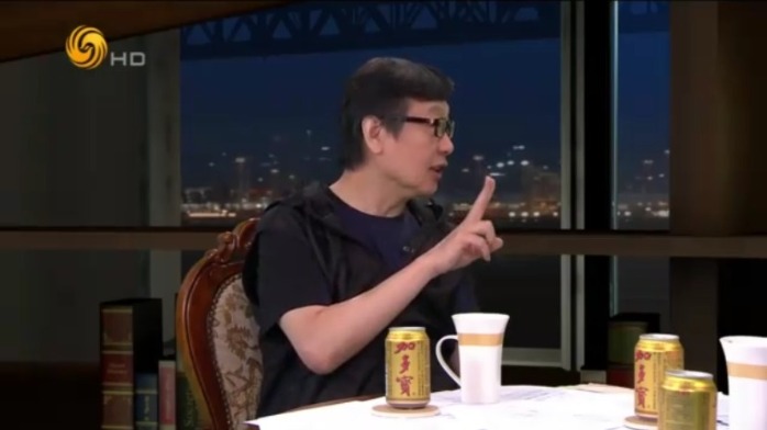 关于电梯的法律自相矛盾,有急事时我们该怎么办?