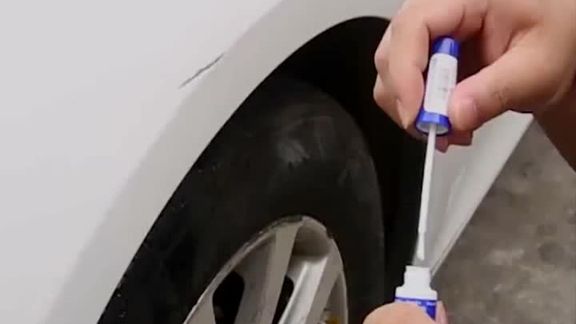 车上有划痕,4s店要好几百,不如自己动手修复【来自懂车帝车友圈】