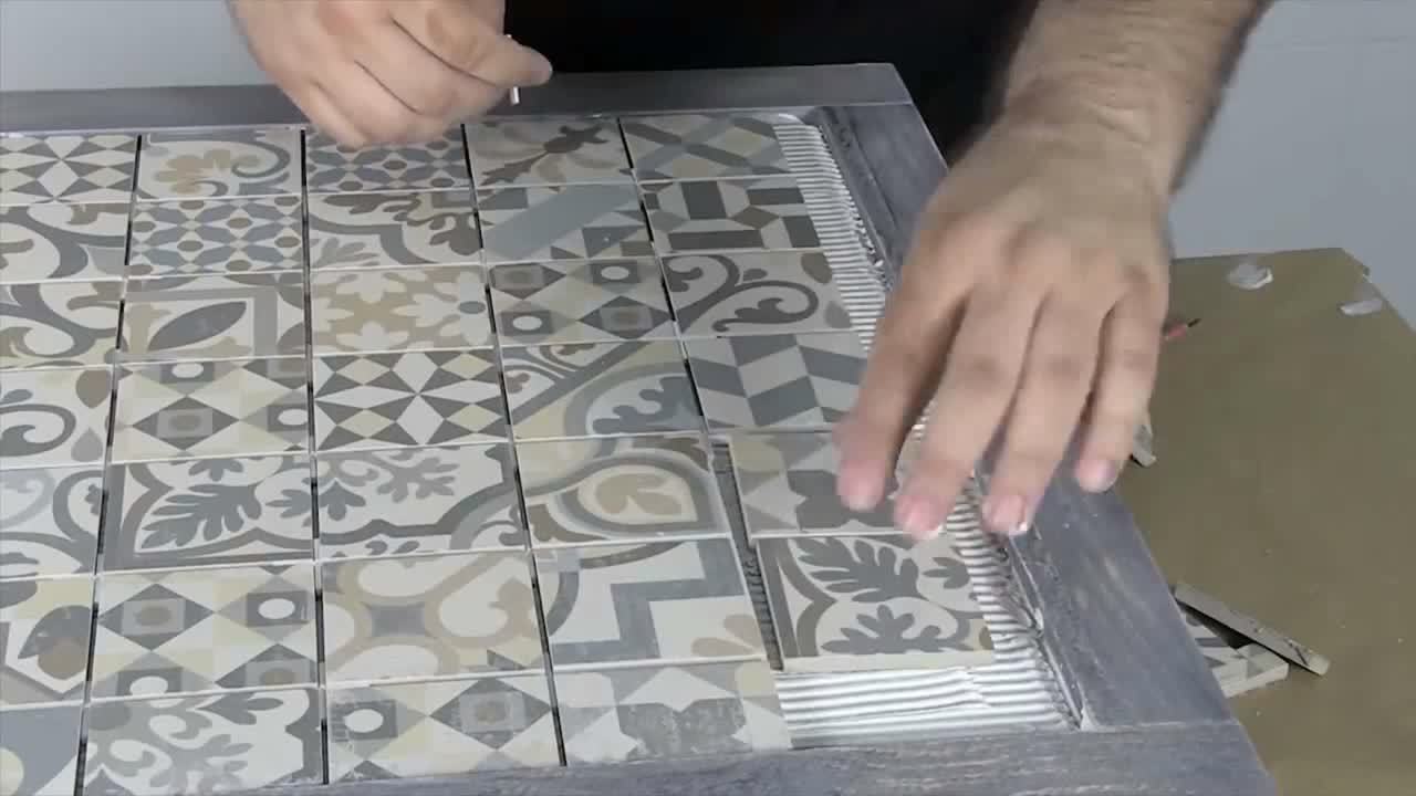 ...能制作实木椅子外,还可以做成实木个性小茶桌