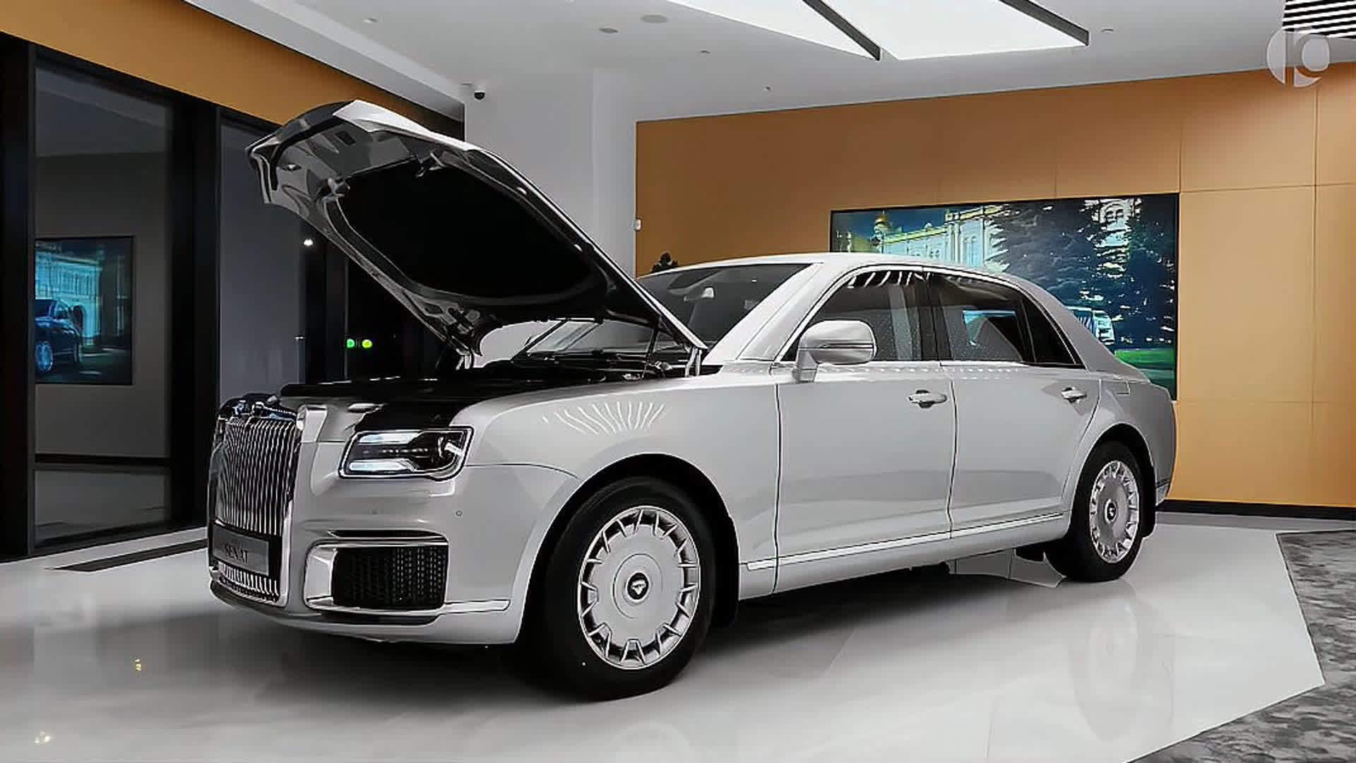 俄罗斯总统座驾Aurus Senat民用版,第一眼看成劳斯莱斯
