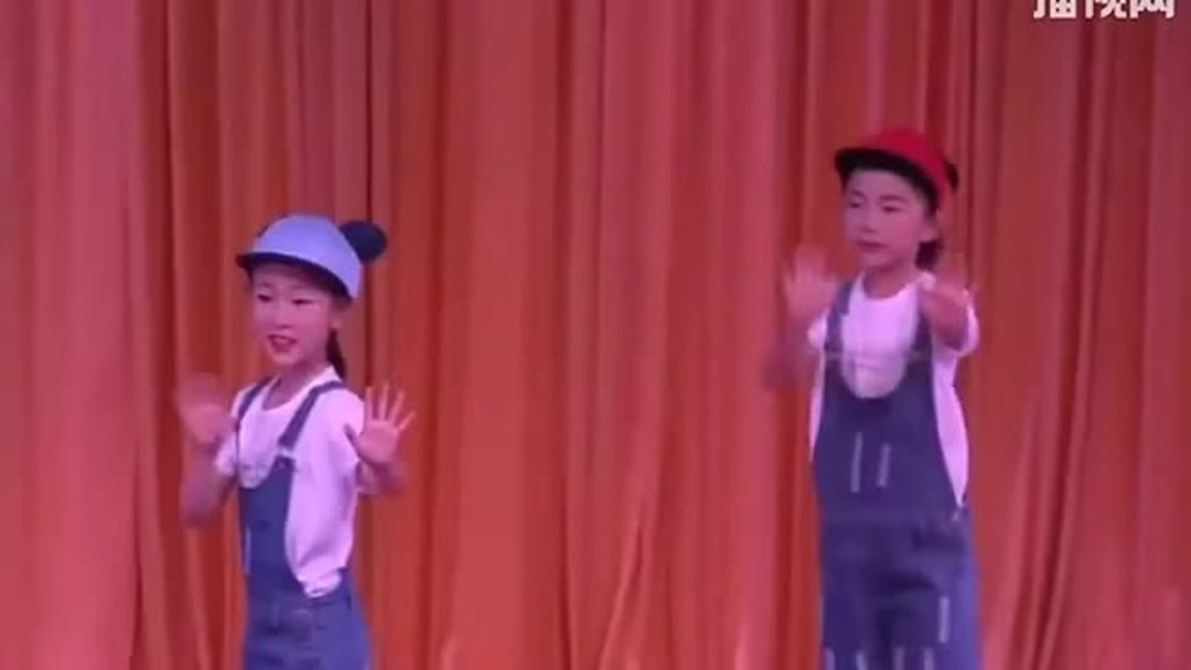 最新《bar bar bar》二年级舞蹈 超火的女生舞蹈 小学生舞蹈