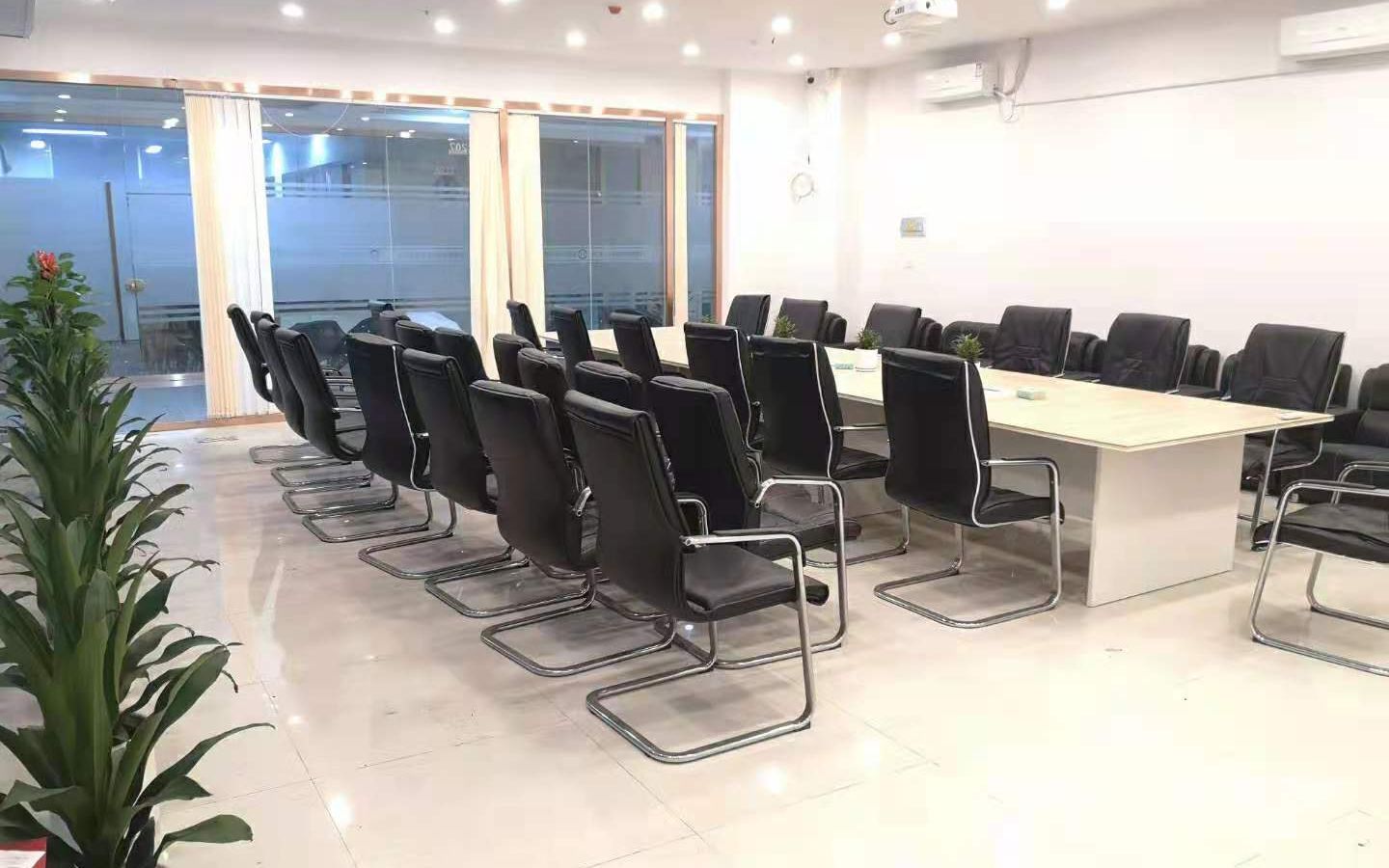 坂田精装6+2布局写字楼,带会议室,独立卫生间