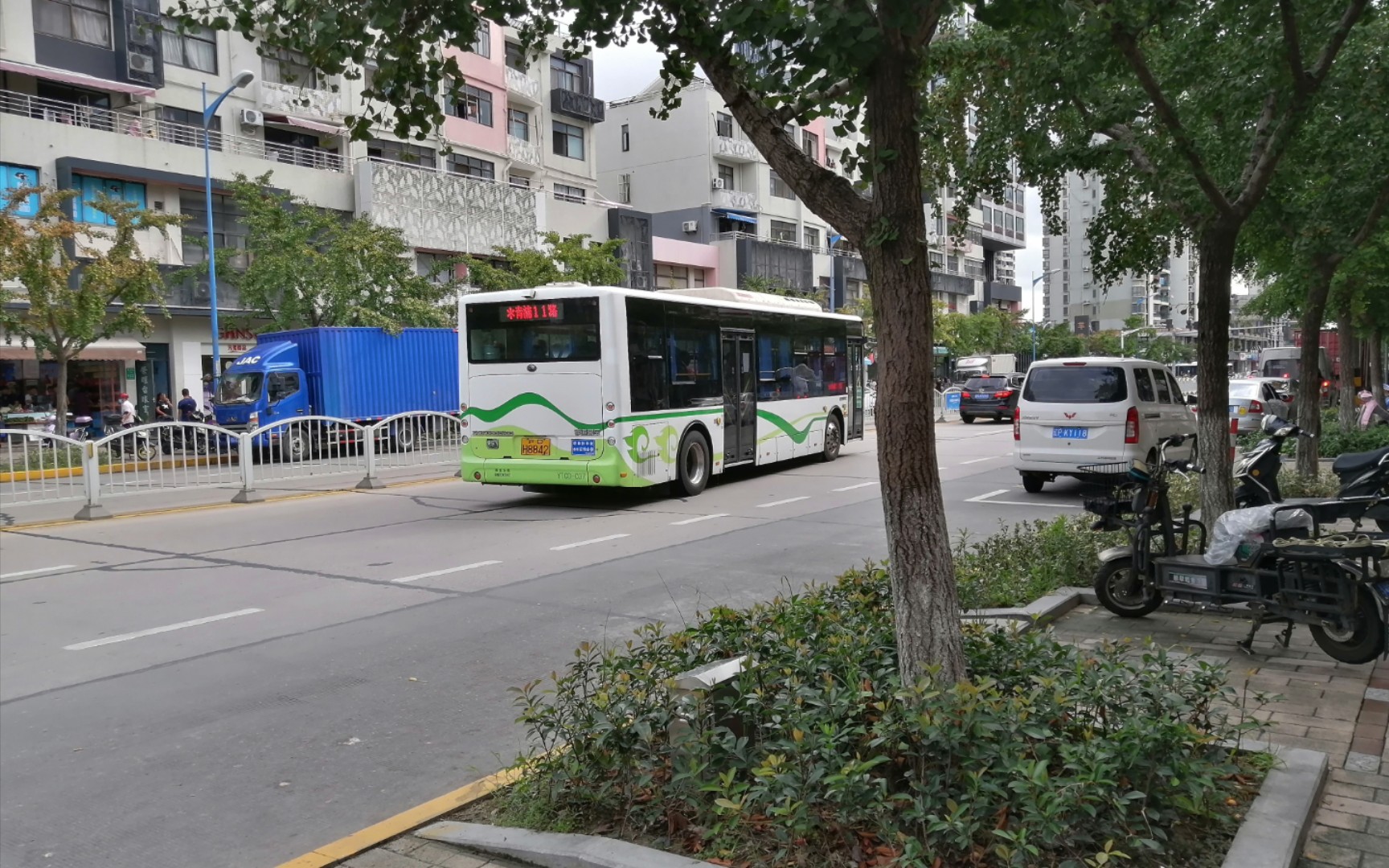 ...巴士 青浦11路 城中西路卫中路-青湖路外青松公路 区间POV(POV009)