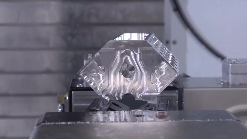 看看这个五轴联动数控机床如何加工一个V8发动机缸体,精密!