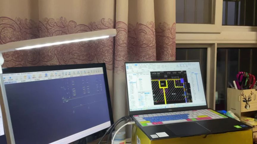 #cad画图 #三维建模 当你发现ߑ�在家里的简易办公桌#生活碎片