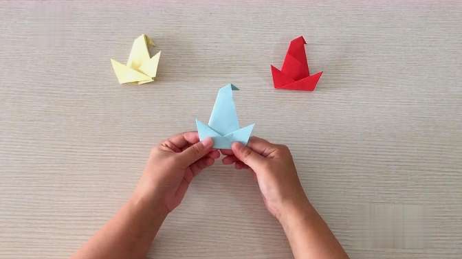 纸帽子手工制作,简单好玩的折纸帽子,孩子轻松就学会