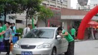 乐于奉献的志愿者_广州现代信息工程职业技术学院2012新生接待写实...