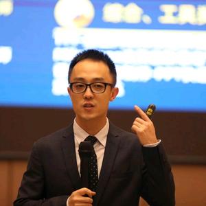 梁栋的职场算法 