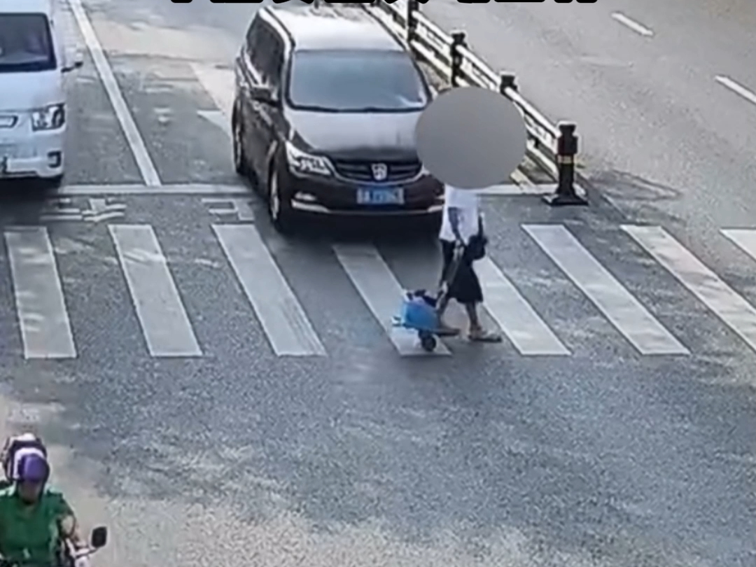 守法规知礼让才能安全文明出行