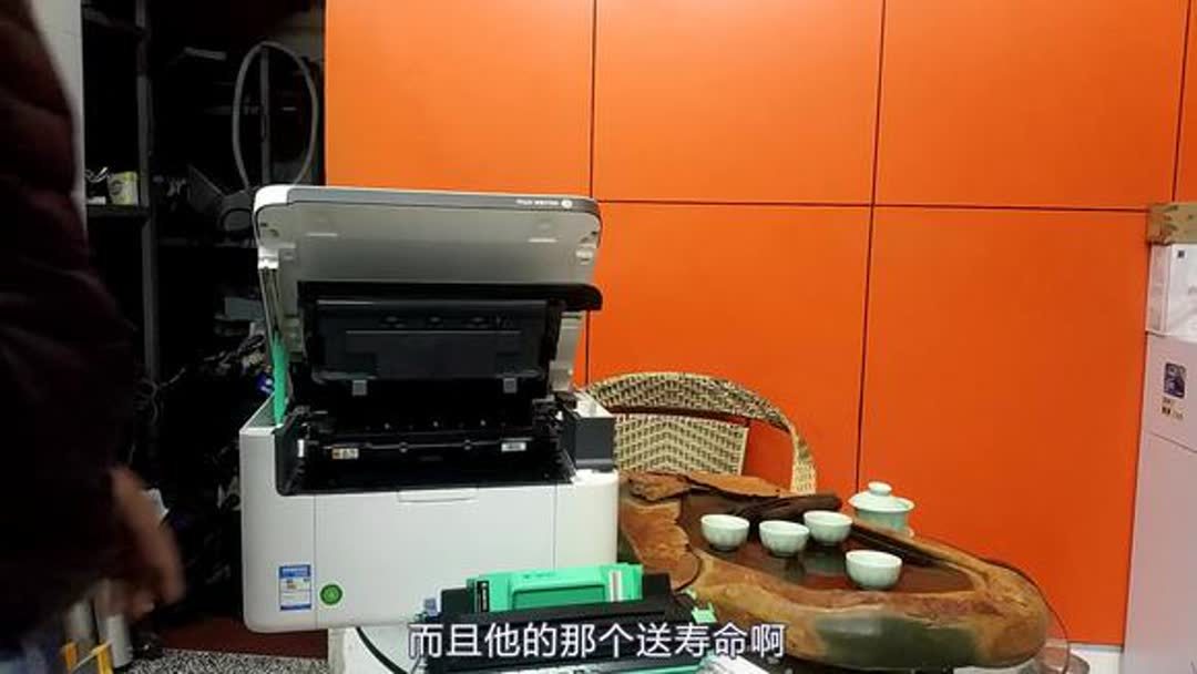 打印机加了粉还是不能打印,提示没有粉就要加粉吗?