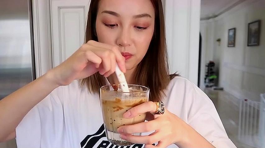 惊艳!火遍各地的咖啡原来这么简单,你也可以在家做