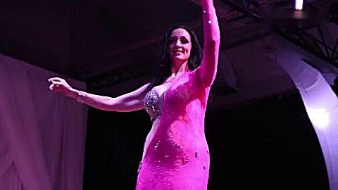 就服这个舞娘跳得肚皮舞_太带劲了_我看了不下10遍!