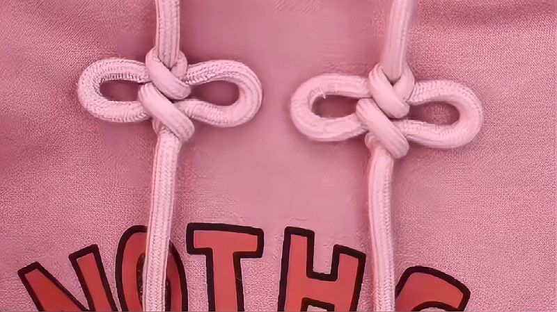 你的卫衣需要这个视频,这样系带子超显年轻,出门回头率爆表