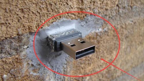 美国街头角落出现USB接口,开始都不相信,连上后却惊喜连连!