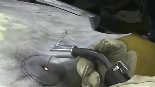 这个焊接枪牛了,修车钣金师傅的好帮手