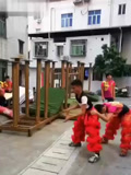 第二十秒亮了!高手在民间啊,舞狮小哥后面的那一脚是认真的吗