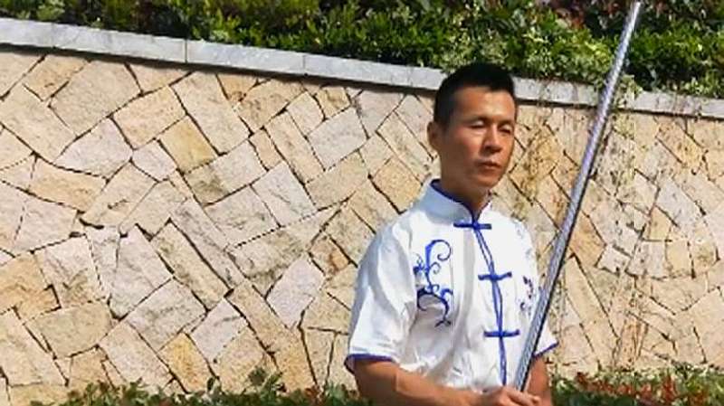棍术高手经验分享:慢动作演示,教你快速学会猴棍,简单易懂