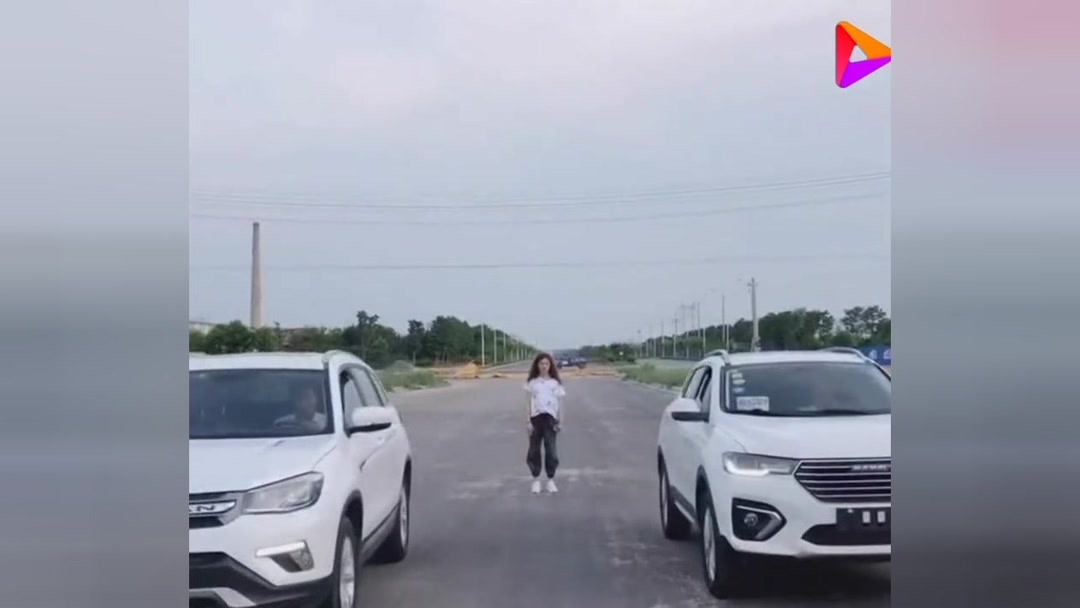 哈弗H2S和长安CS75是不是一个级别的?跑一把加速比赛就见分晓