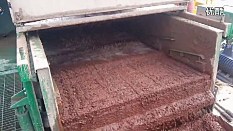 双轨迹钻井液振动筛