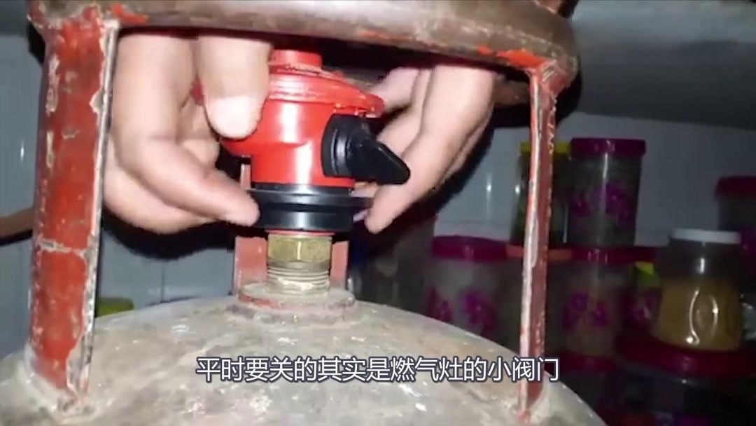 燃气“总阀门”不要经常关?阀门老板说完,才知道自己吃亏了!