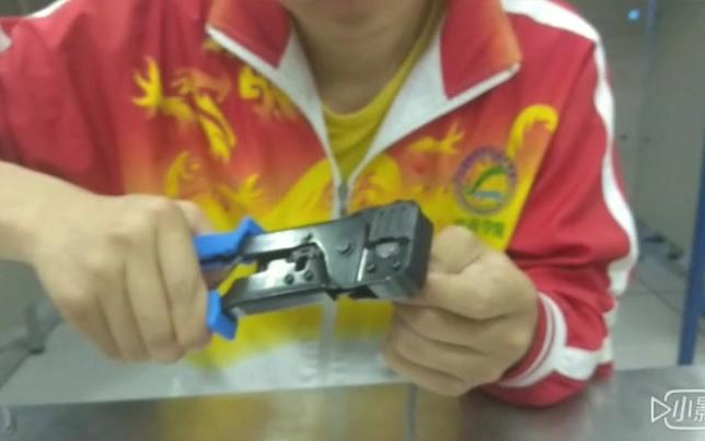 信息插座的安装