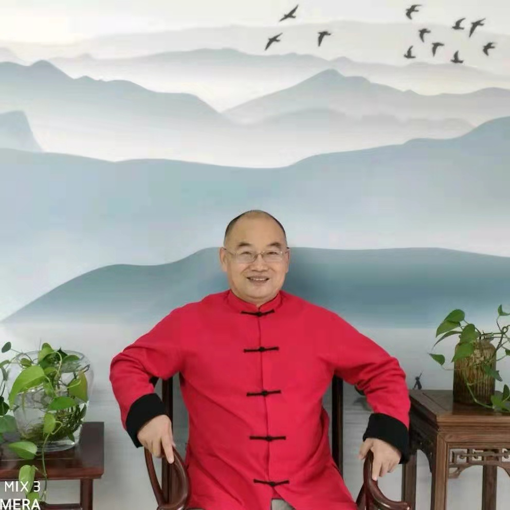 黑马达 