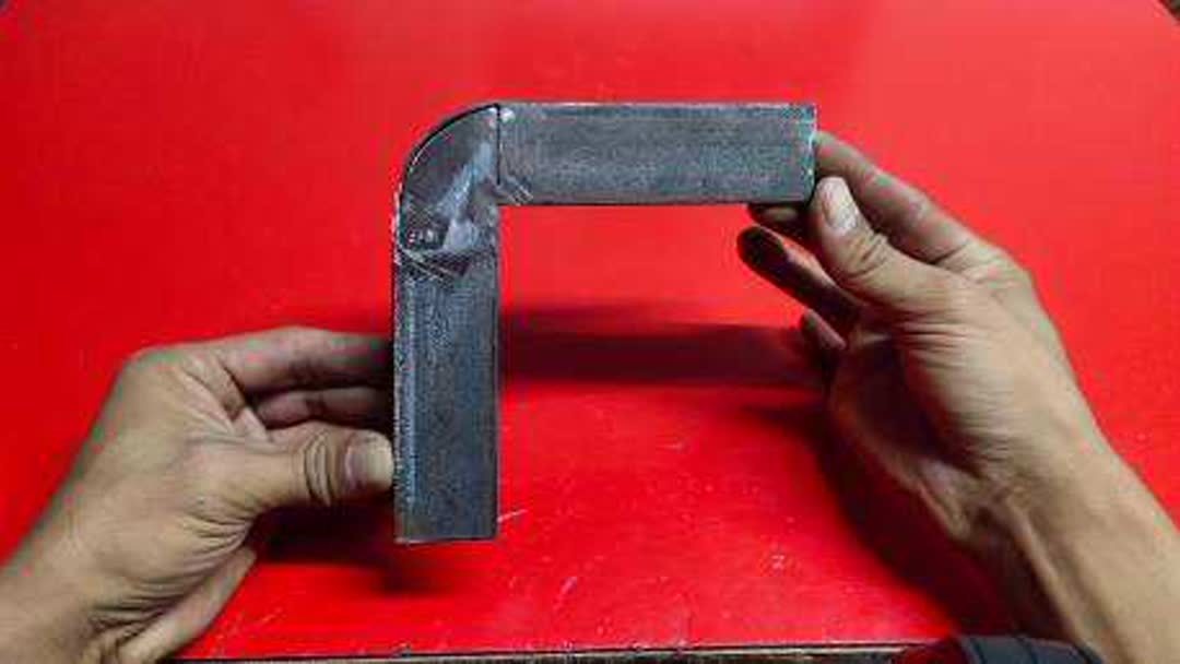 角铁如何制作90度弯角,这方法真是一绝,赶紧学习一下吧