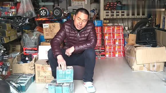 冬天电动车跑得近?老师傅说这样充电,续航里程提升两倍!