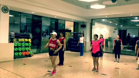 ...不同的课程、天天研究怎么样才能把编排发挥到极致!#动感单车 #舞蹈