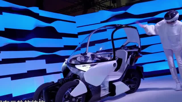 雅马哈倒三轮摩托车,独特悬挂设计,新手压弯也不会翻车
