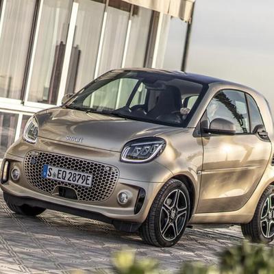【smart EQ正式发布,正式进入全新时代】日前,smart EQ fortwo、...