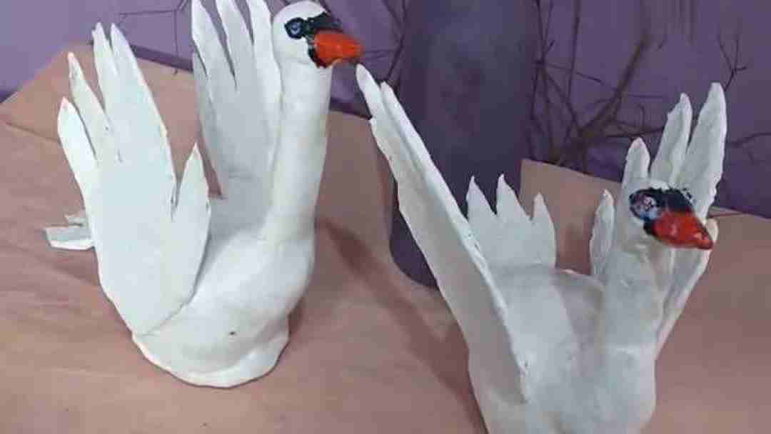 洗衣液瓶变废为宝,简单的手工改造,秒变漂亮的天鹅