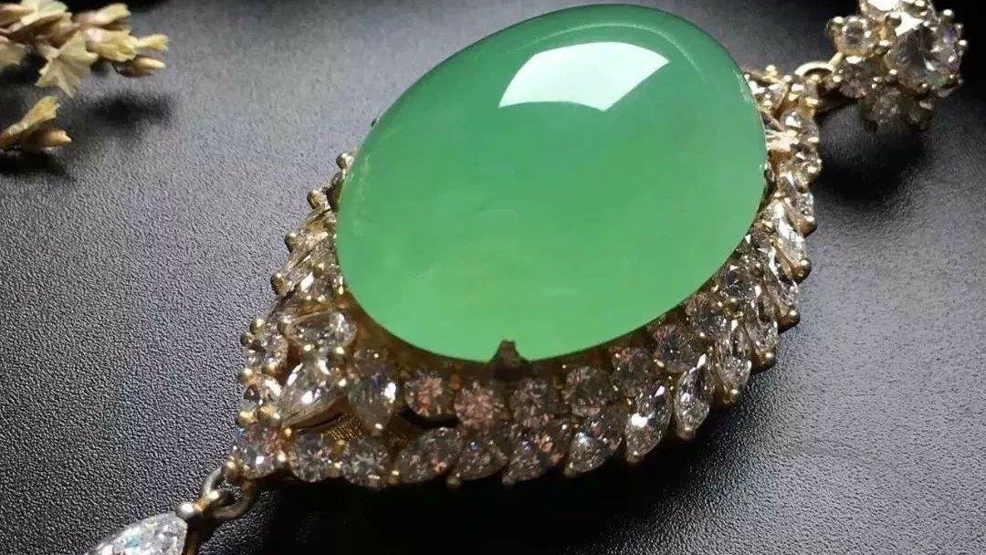 专家告诉你:翡翠中的糯种翡翠到底是什么?